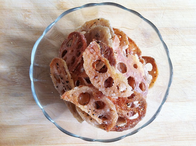 Lotus Root Chips - Cooking with a Wallflower