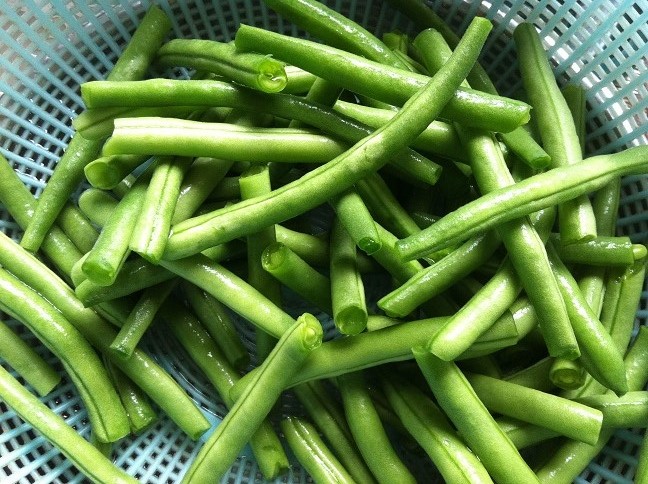 Spicy Garlic String Beans - Cooking with a Wallflower