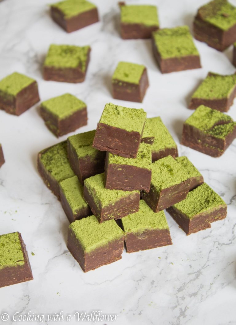 Matcha Green Tea Chocolate Fudge - Cooking with a Wallflower