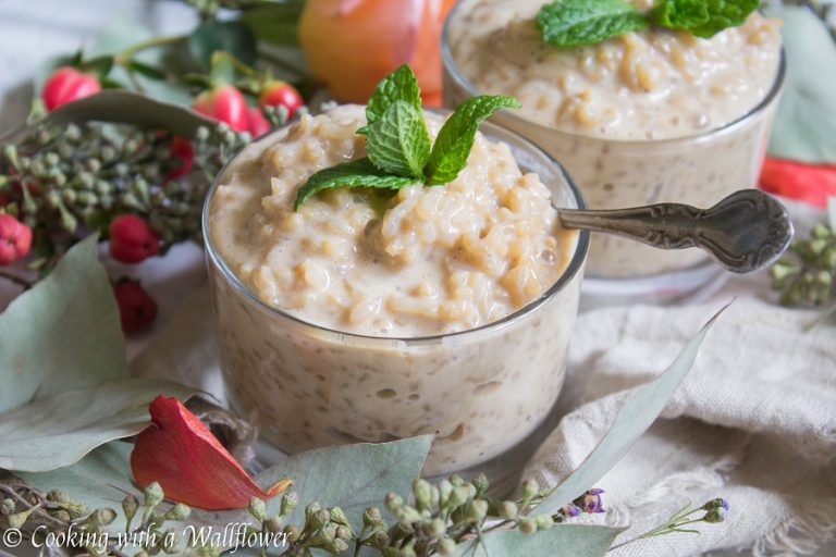 Vanilla Coffee Rice Pudding - Cooking with a Wallflower