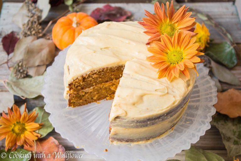 Mini Spiced Pumpkin Cake with Cream Cheese Frosting - Cooking with a ...