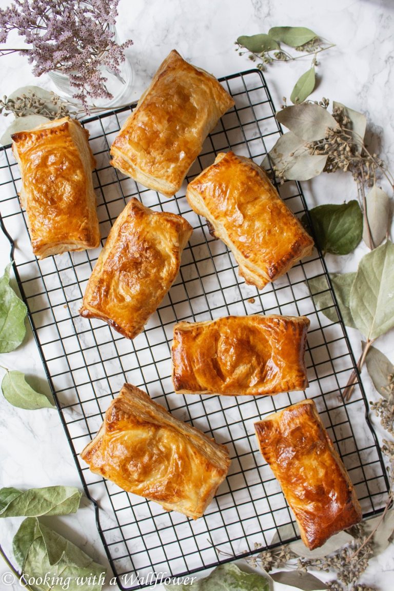 Chicken Green Curry Hand Pies - Cooking with a Wallflower
