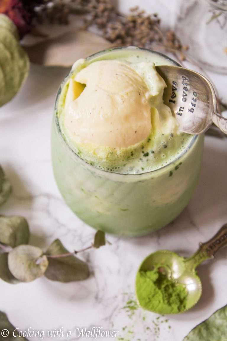 Matcha Latte Float - Cooking with a Wallflower