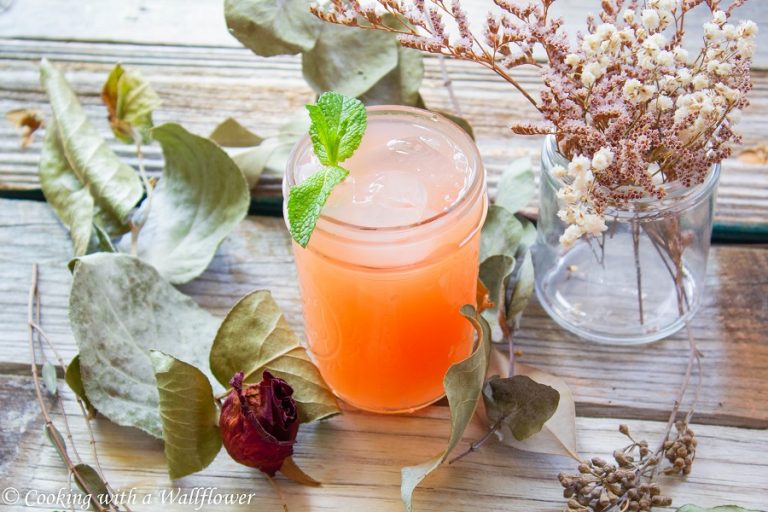 Sparkling Guava Lemonade - Cooking with a Wallflower