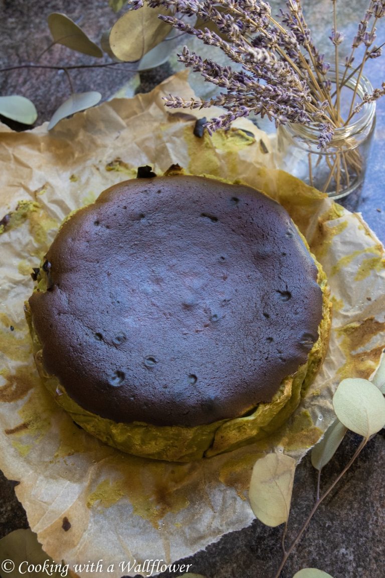 Matcha Basque Burnt Cheesecake - Cooking with a Wallflower